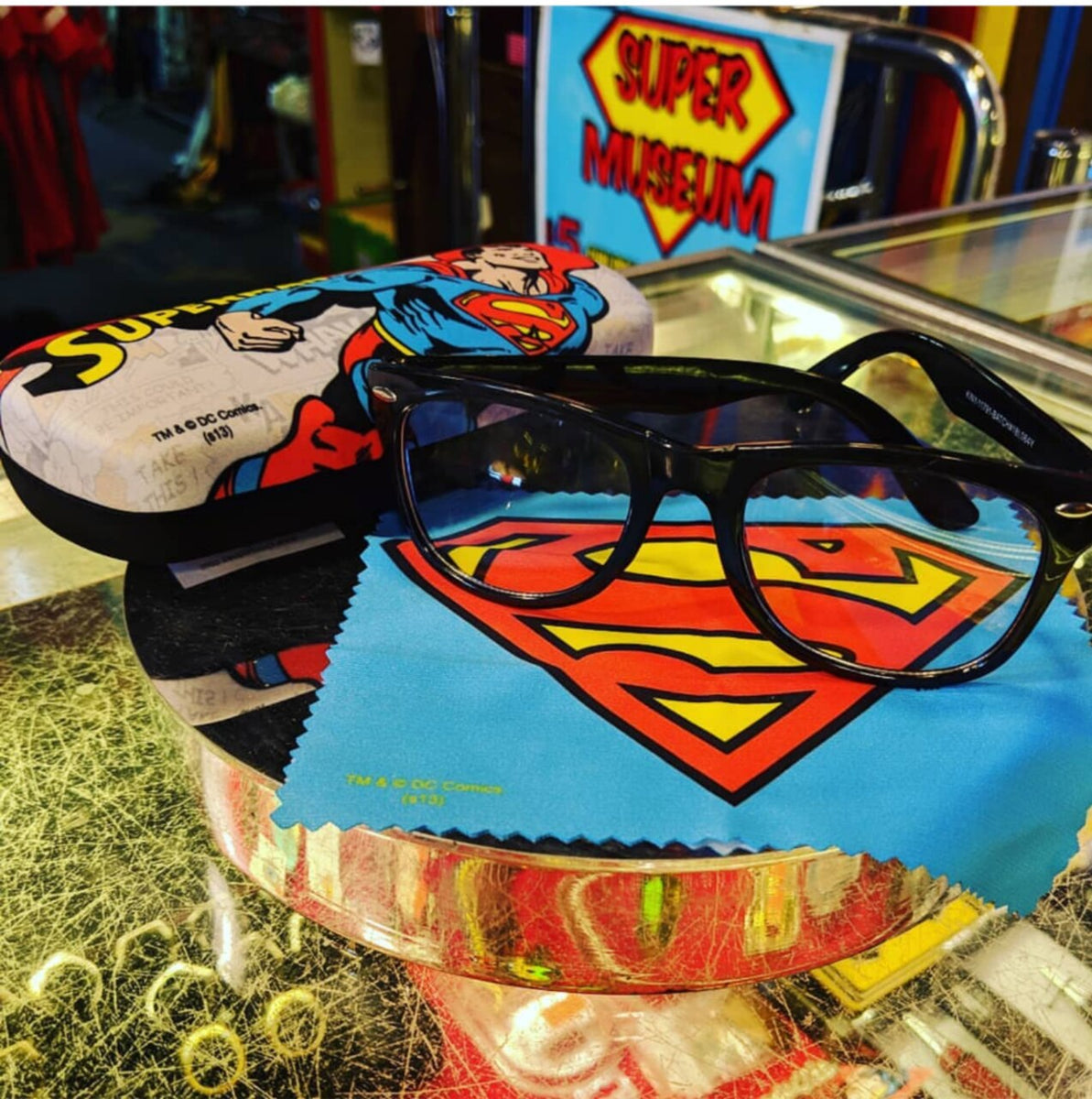 Superman Flying Clark Kent Eye Glasses Case | Superman Stuff